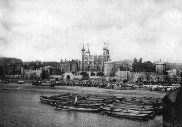 London / Tower / 1890 / Photo Our beautiful Wall Art and Photo Gifts ...
