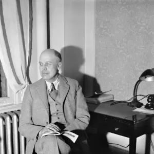 Edward Hopper (Artists, Arts) Collection available as Framed Prints ...