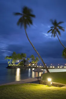 Warwick Hotel Art Prints Collection